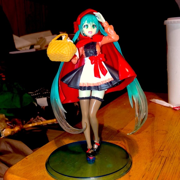 Toys | Sclerago 7 Red Cat Anime Miku Figure 1 | Poshmark